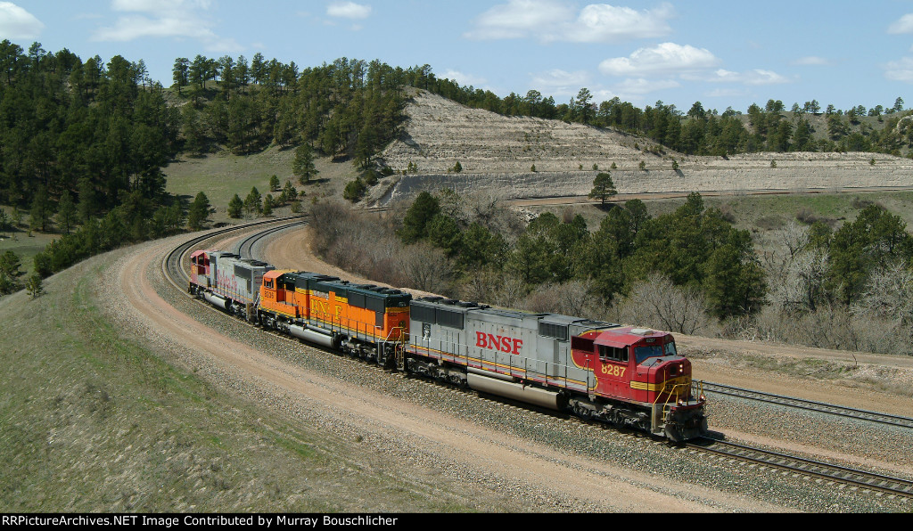 BNSF helpers on lower horseshoe